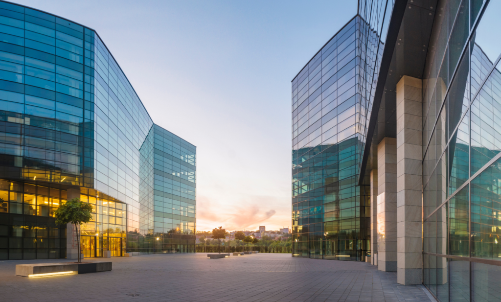 How to Improve In-building Connectivity in Commercial Offices